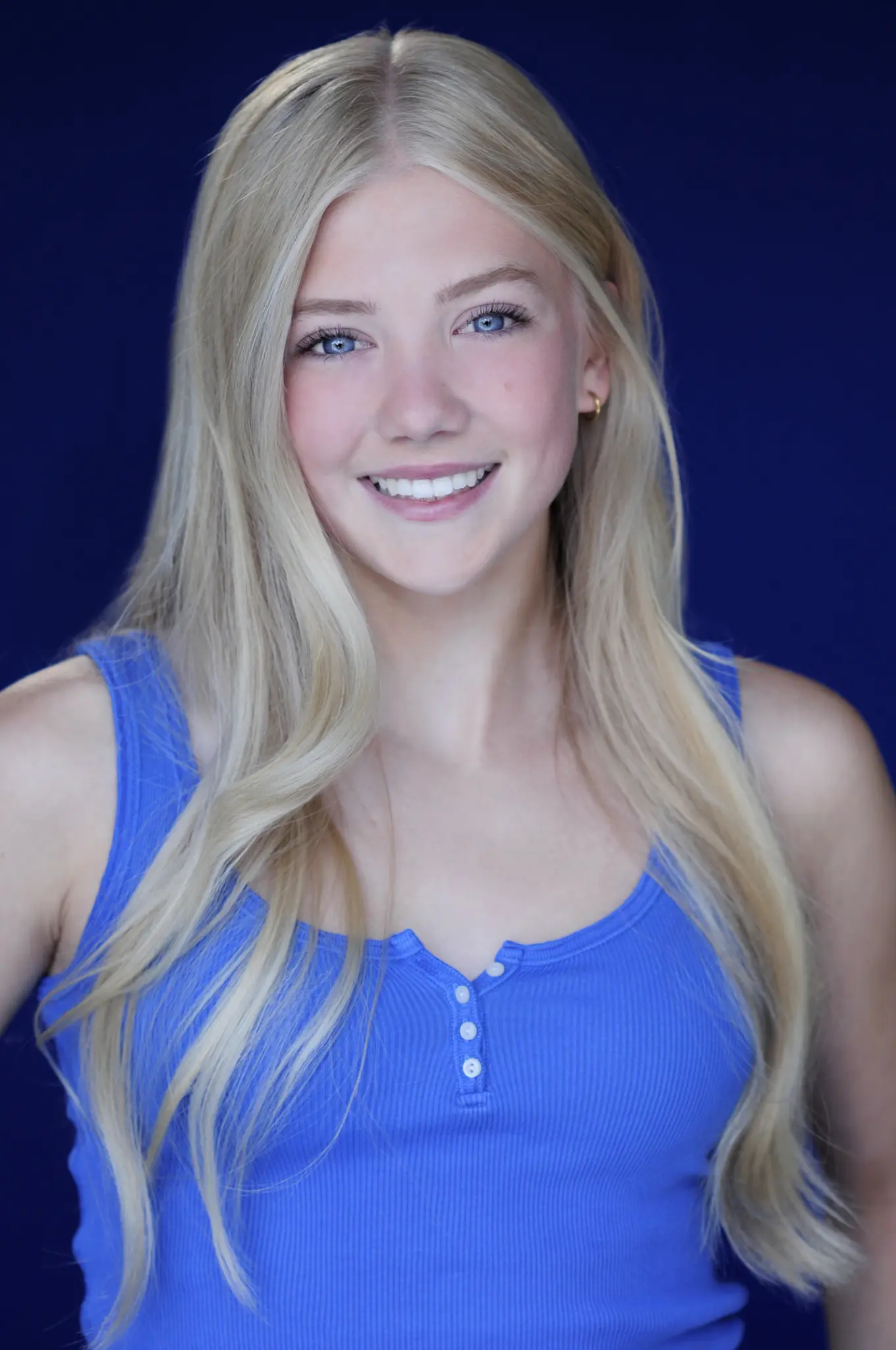Stella Paige Bratcher — Actor · Dancer · Singer